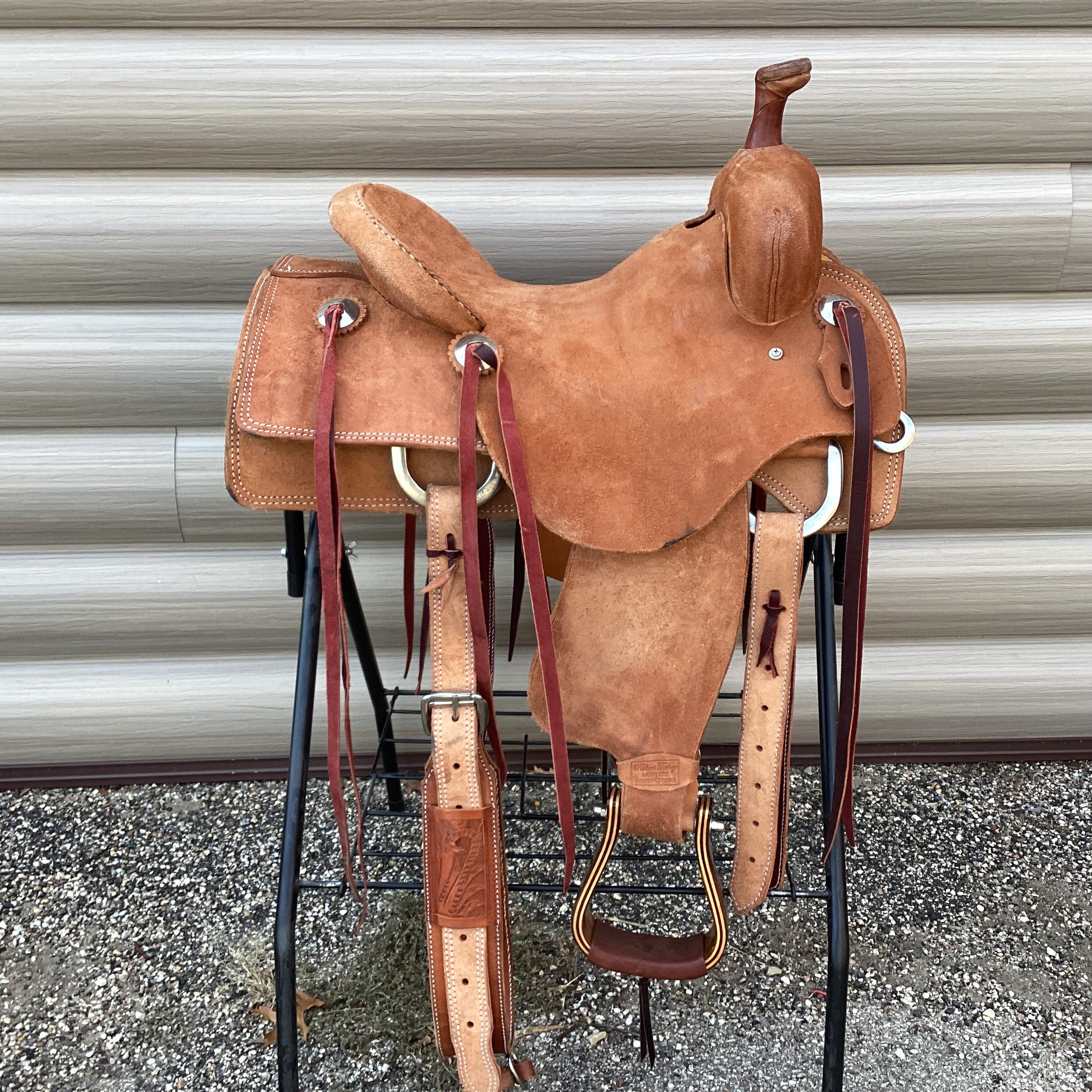 Robert Teskey Rough Out Ranch Saddle | The Tin Cactus Saddlery + Boutique
