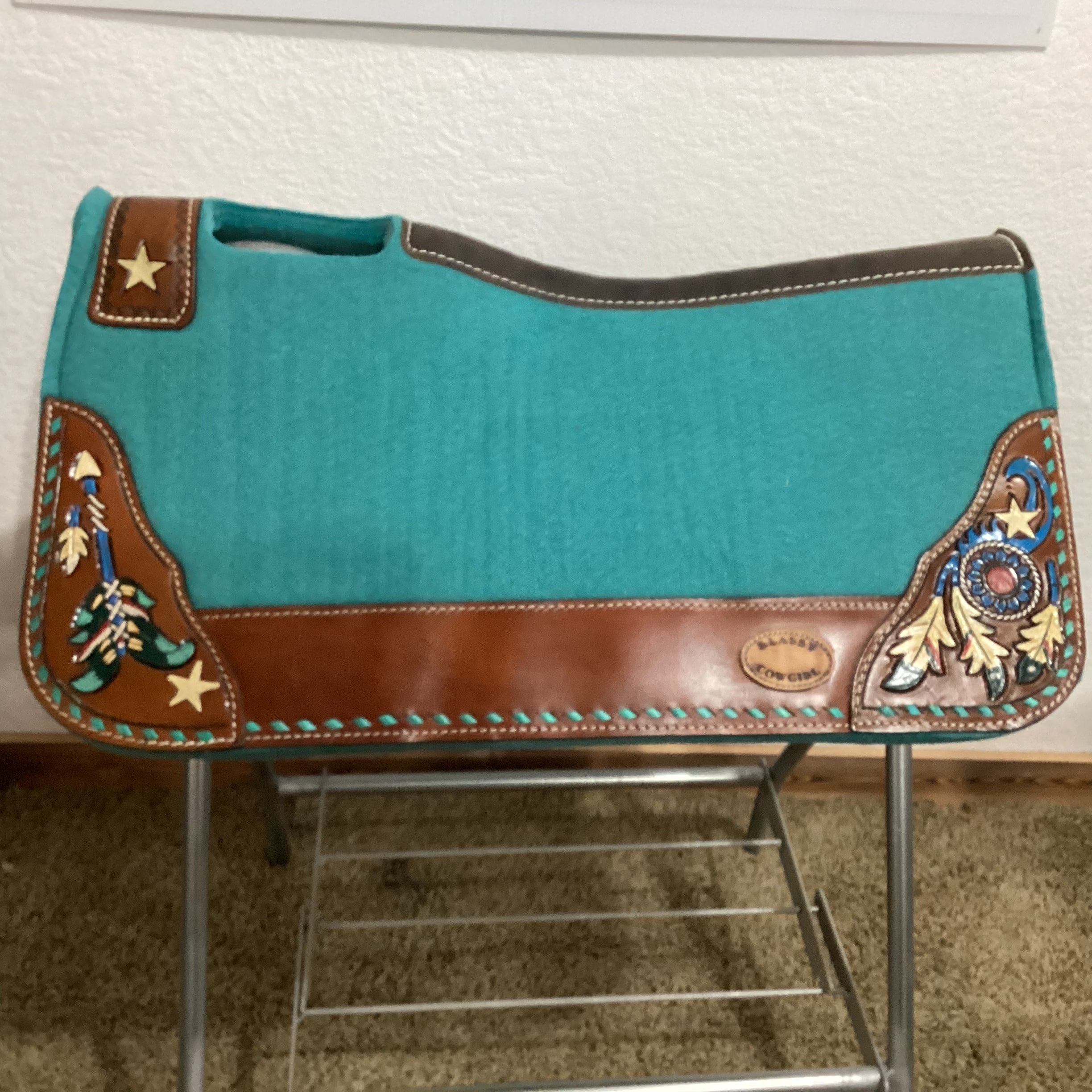 Klassy Cowgirl Contour Pad | The Tin Cactus Saddlery + Boutique